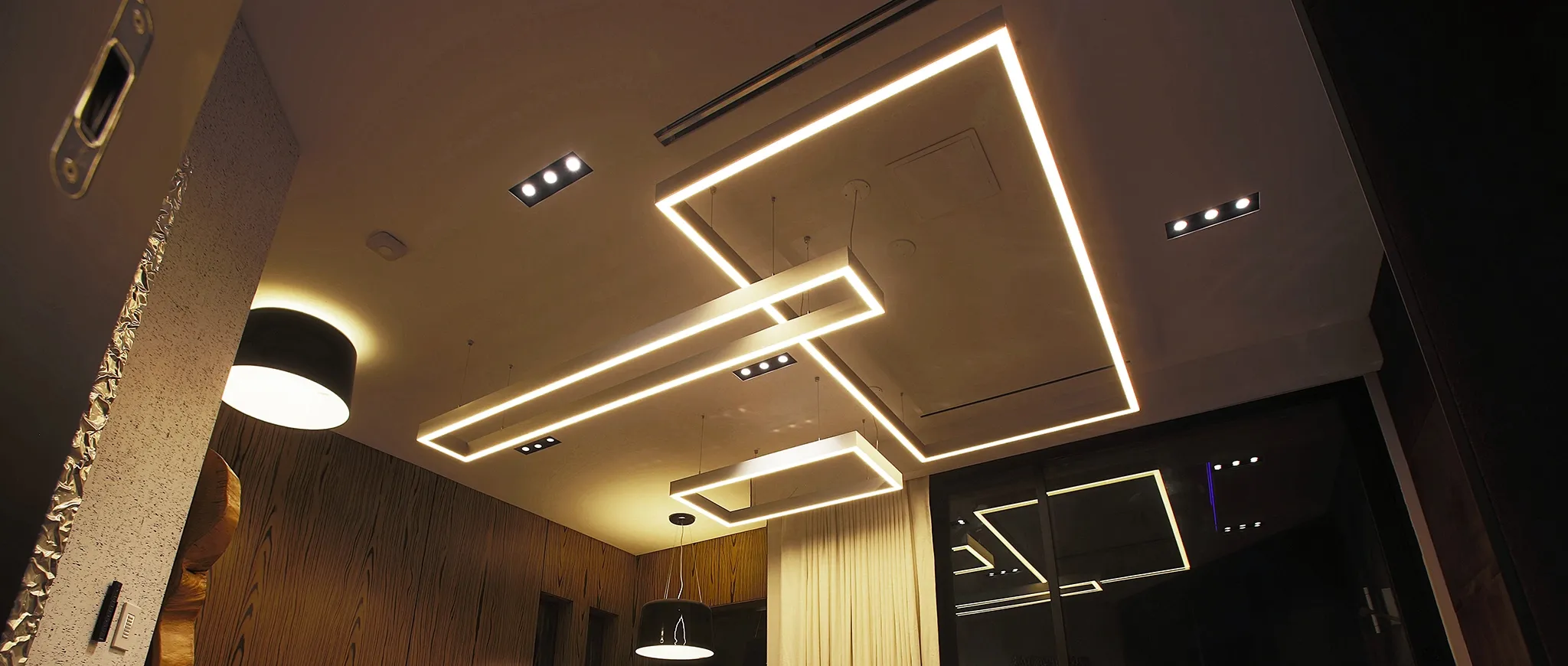 Custom LED Lighting Design Services – Centerlight